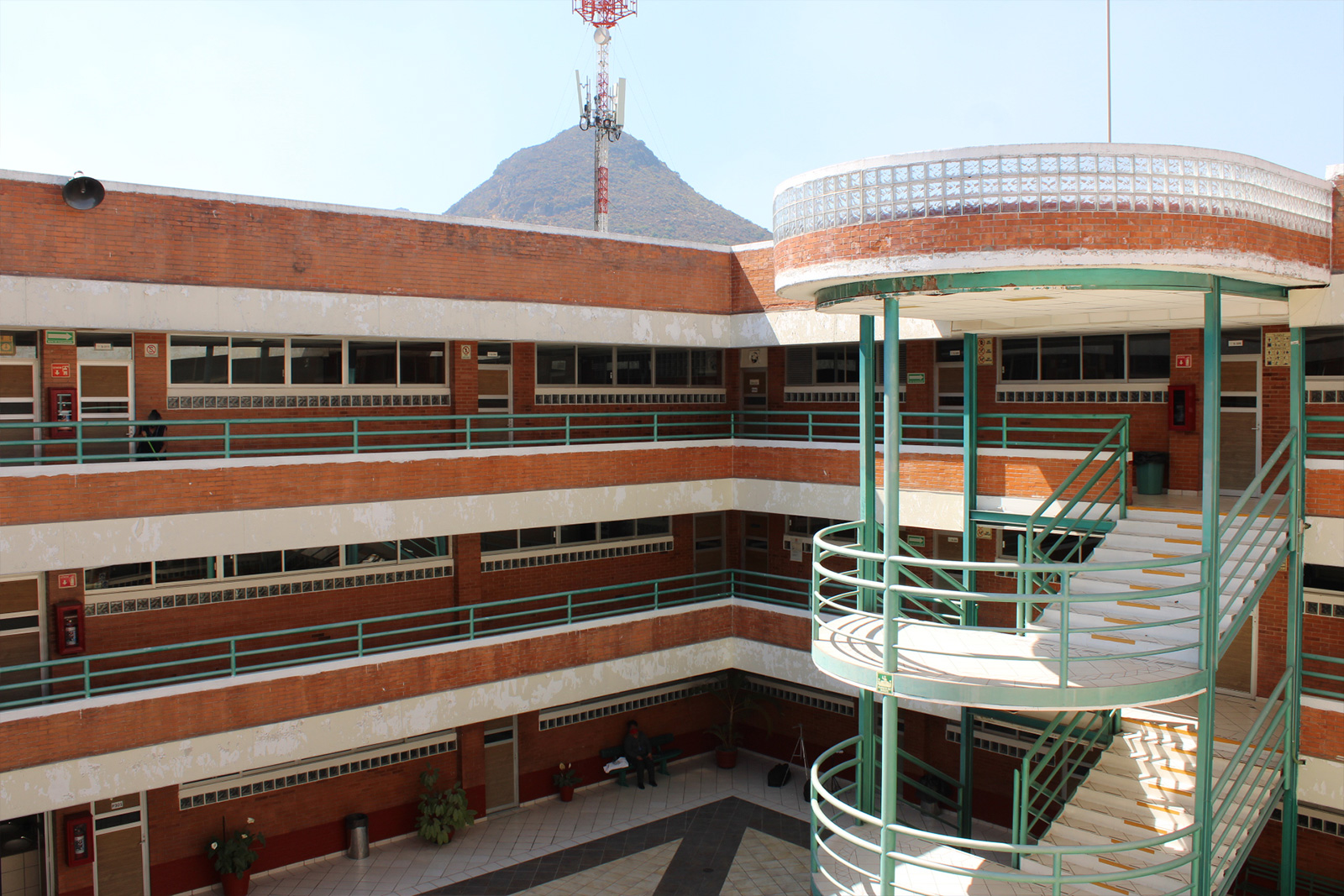 Nueva Prepa UNE – Universidad de Ecatepec